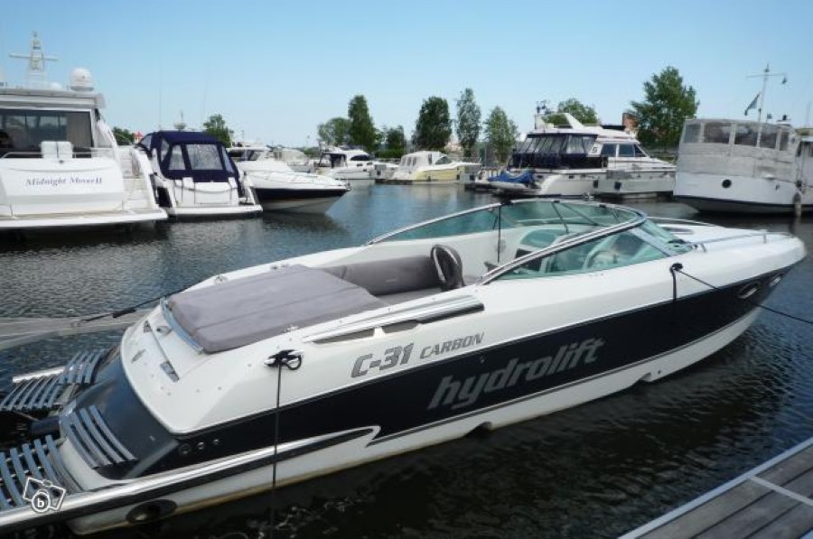 Hydrolift C-31 Carbon | Seacastle