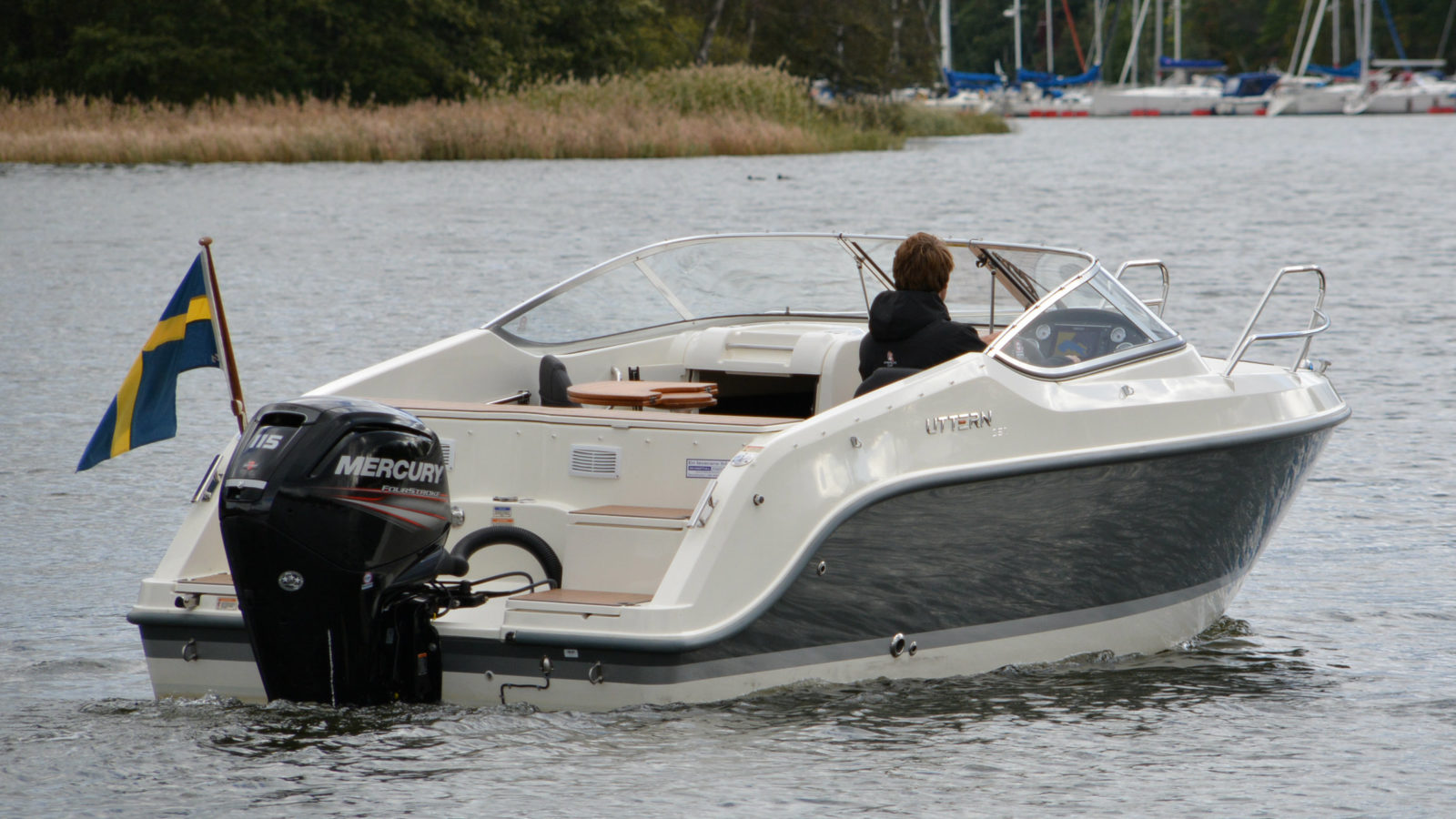 Uttern D57 | Seacastle