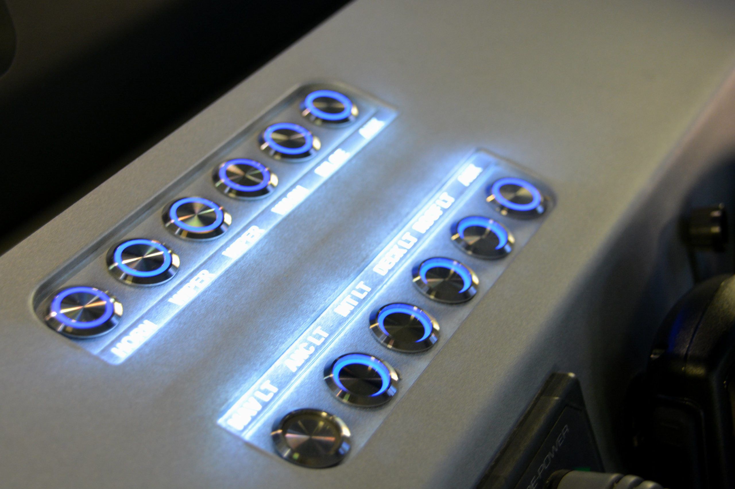 Axopar 37 R-line | Seacastle