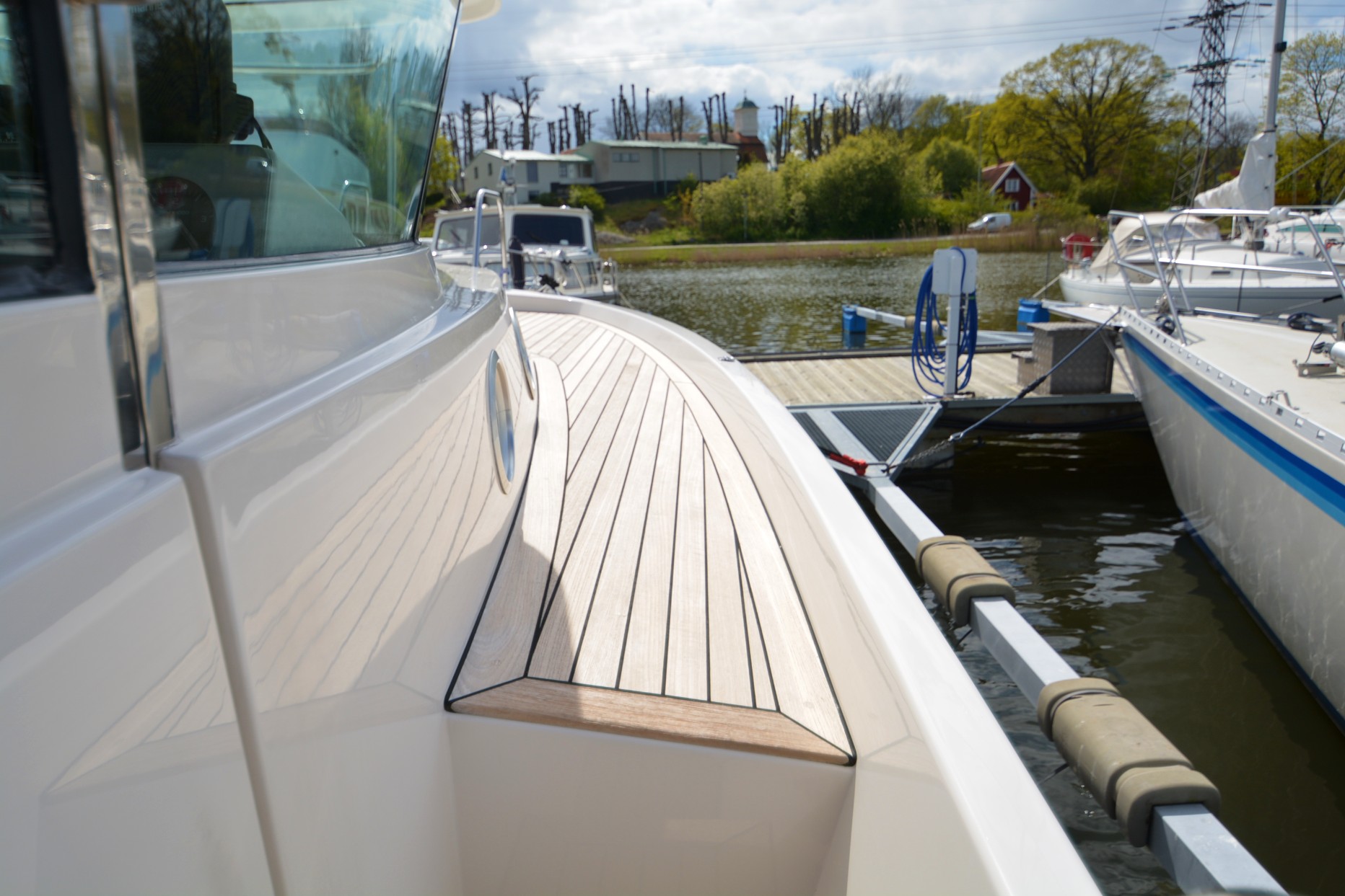 Delta 34 SW | Side walk | Båtförmedling | Seacastle