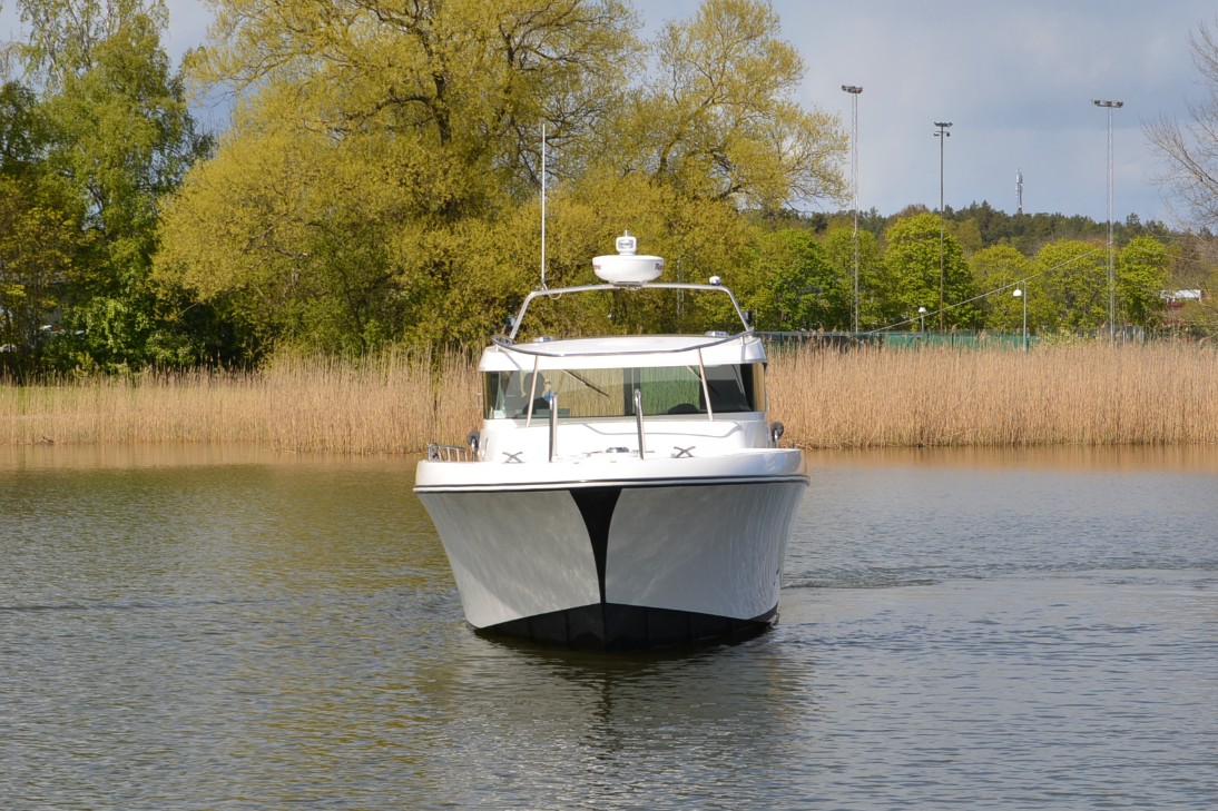 Delta 34 SW | Side walk | Båtförmedling | Seacastle