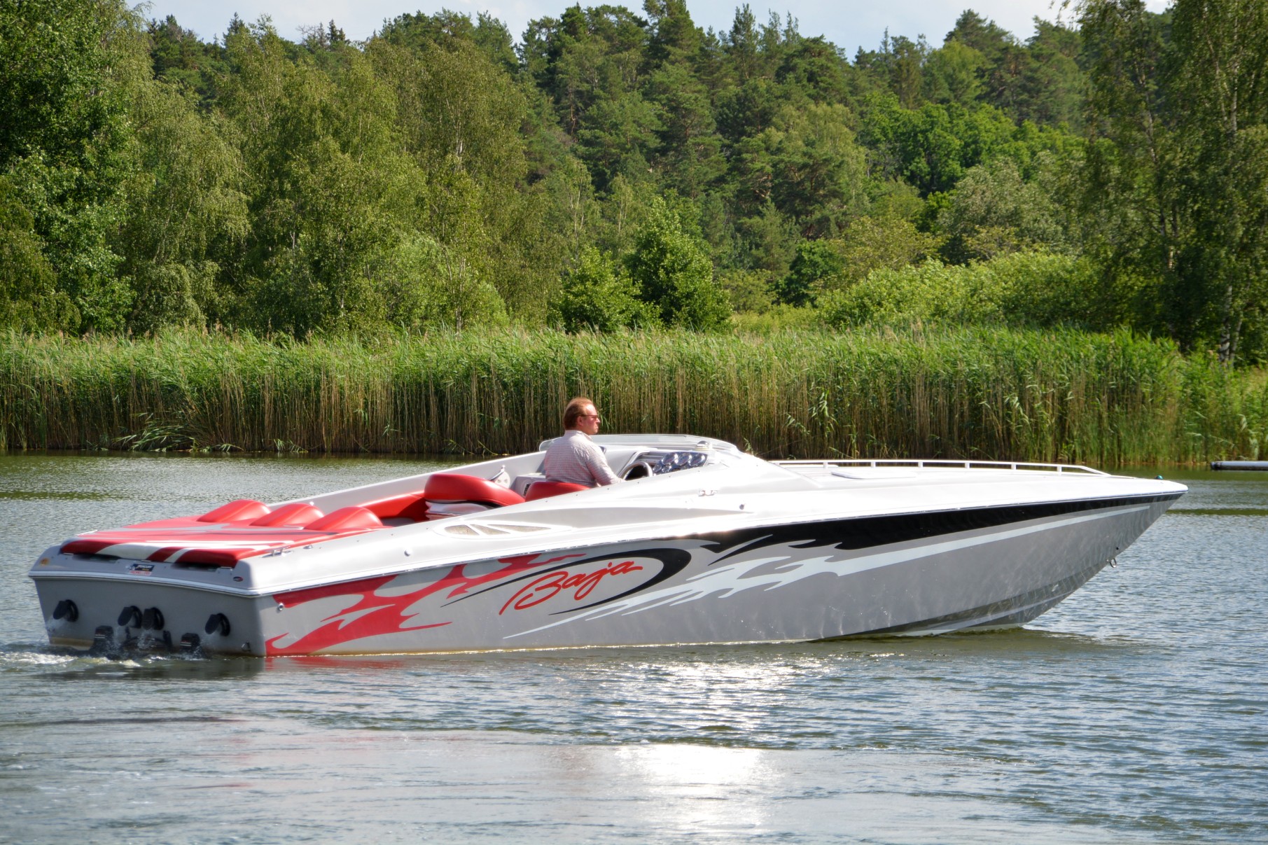 Baja 33 Outlaw | Seacastle