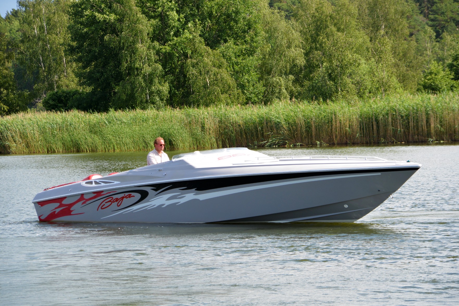 Baja 33 Outlaw | Seacastle