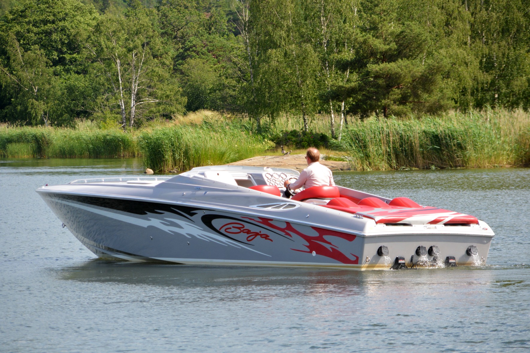 Baja 33 Outlaw | Seacastle