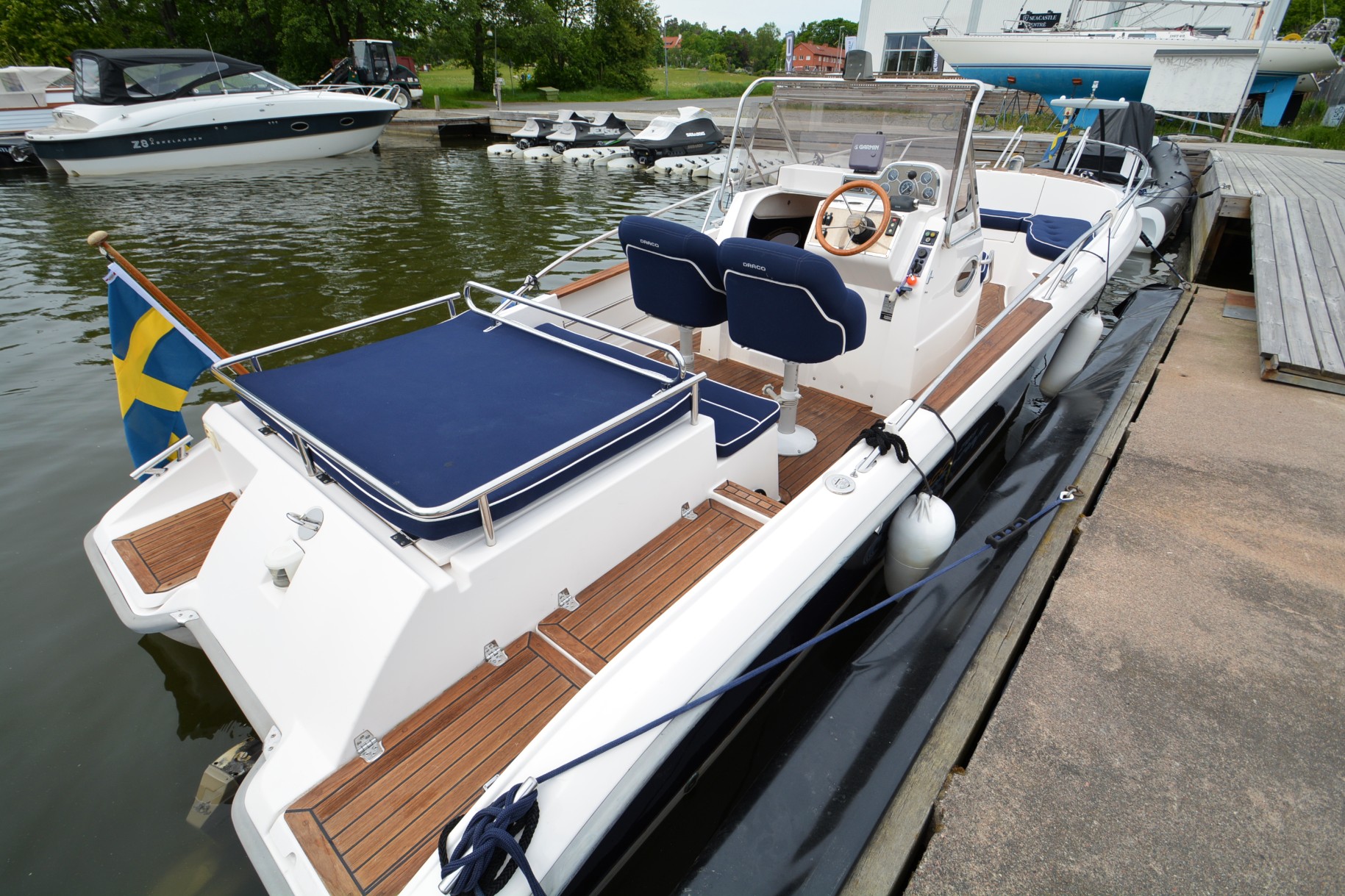 Draco/Windy Oceancraft 761 | Seacastle