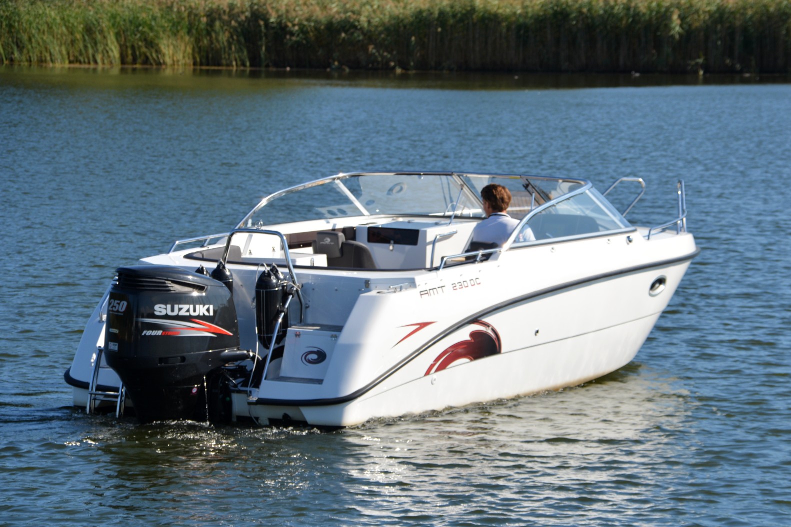 AMT 230 DC | Seacastle