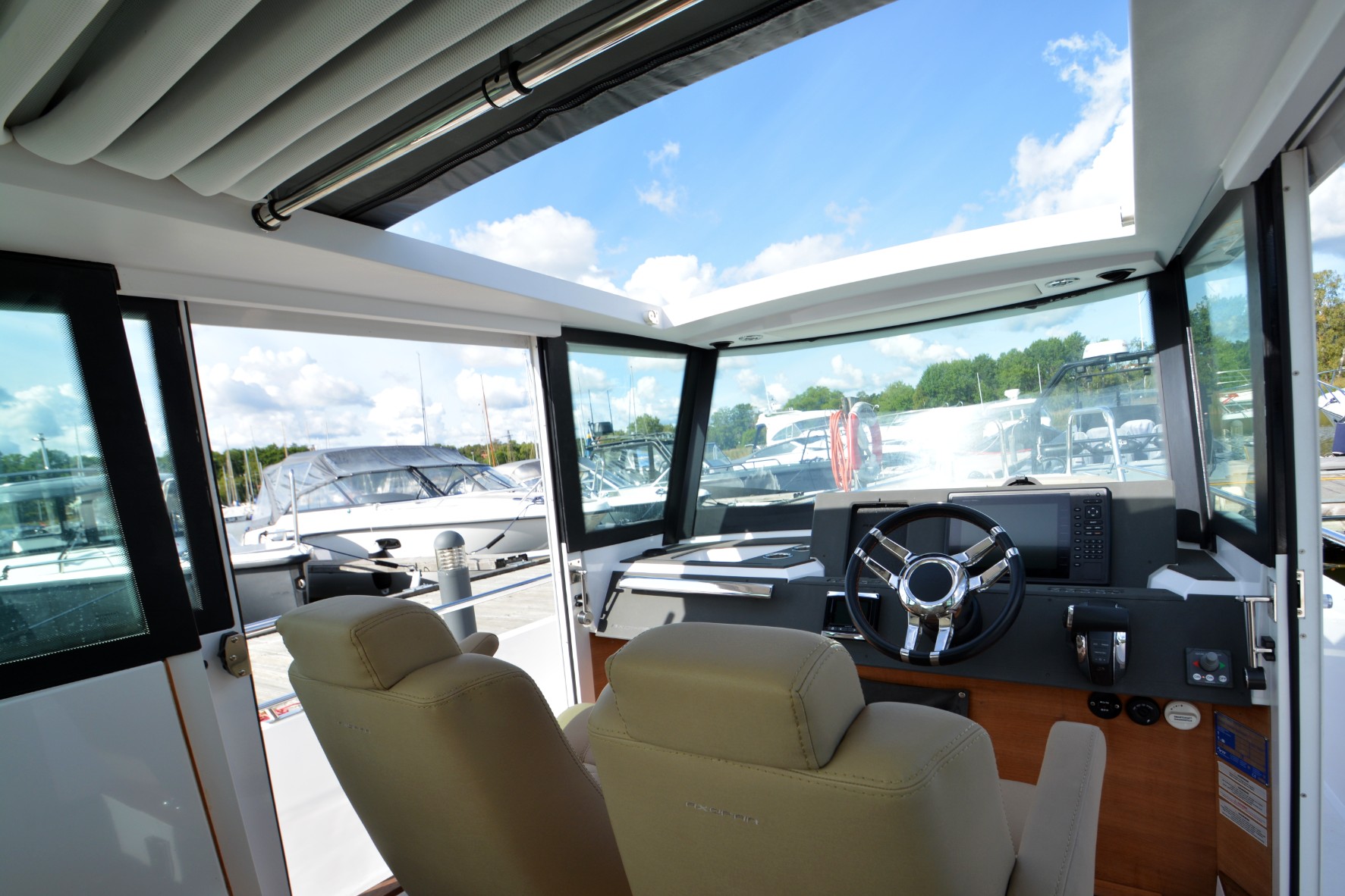 Axopar 28 AC | Seacastle