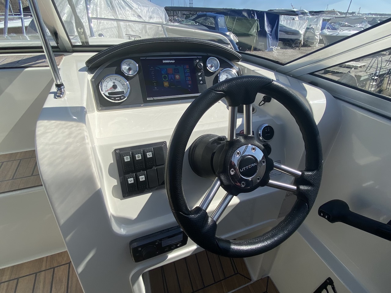 Uttern D62 | Seacastle