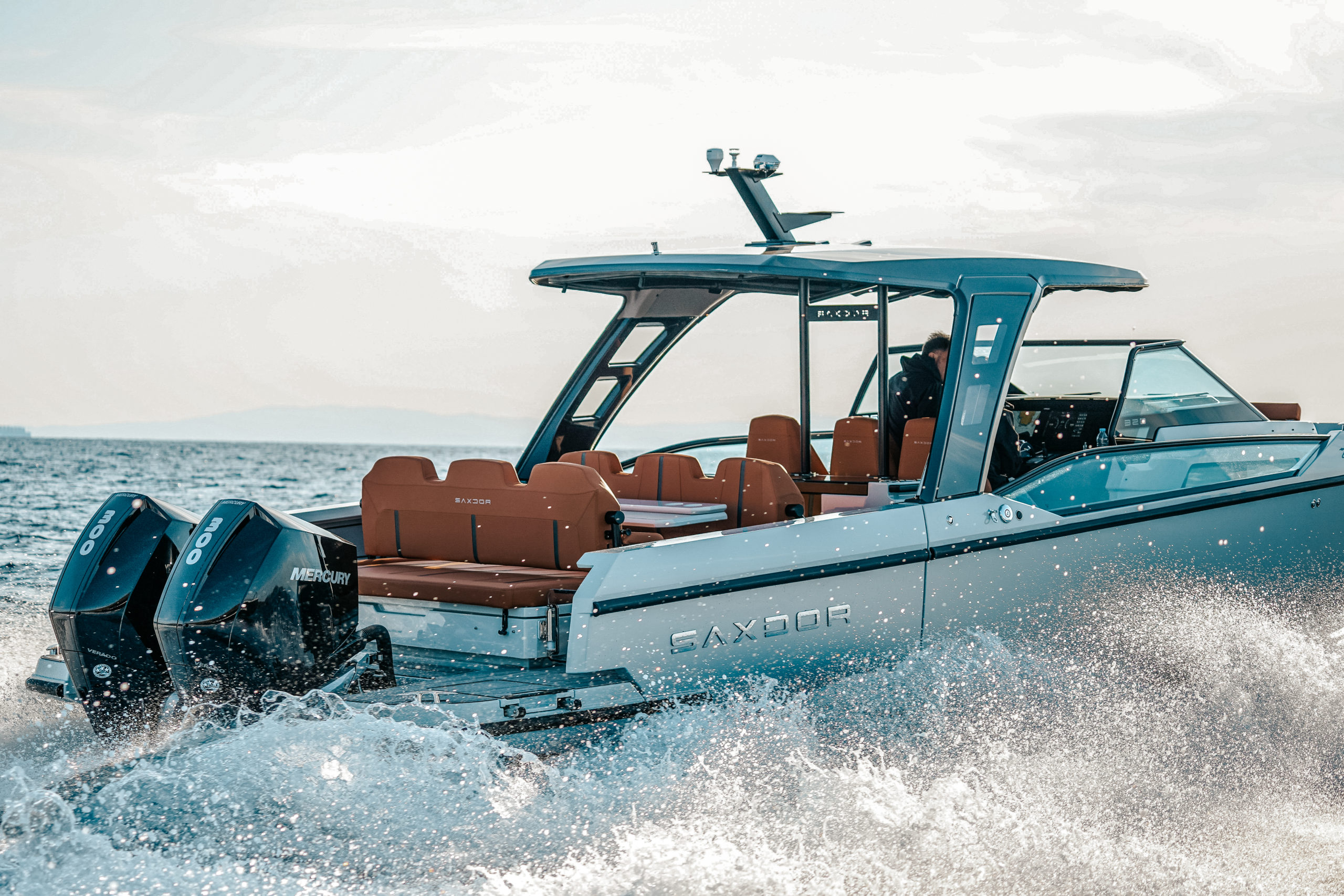 Saxdor 320 GTO | Seacastle