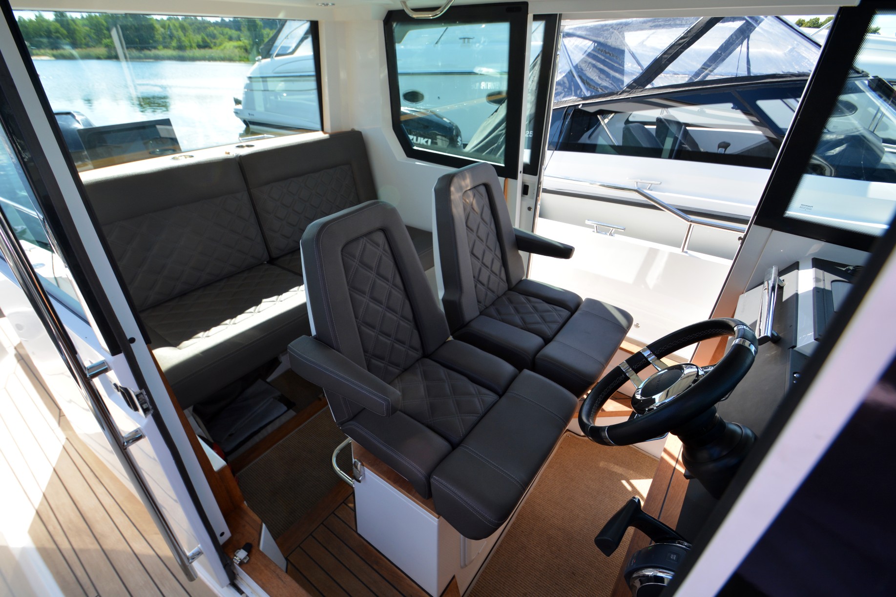 Axopar 28 AC | Seacastle