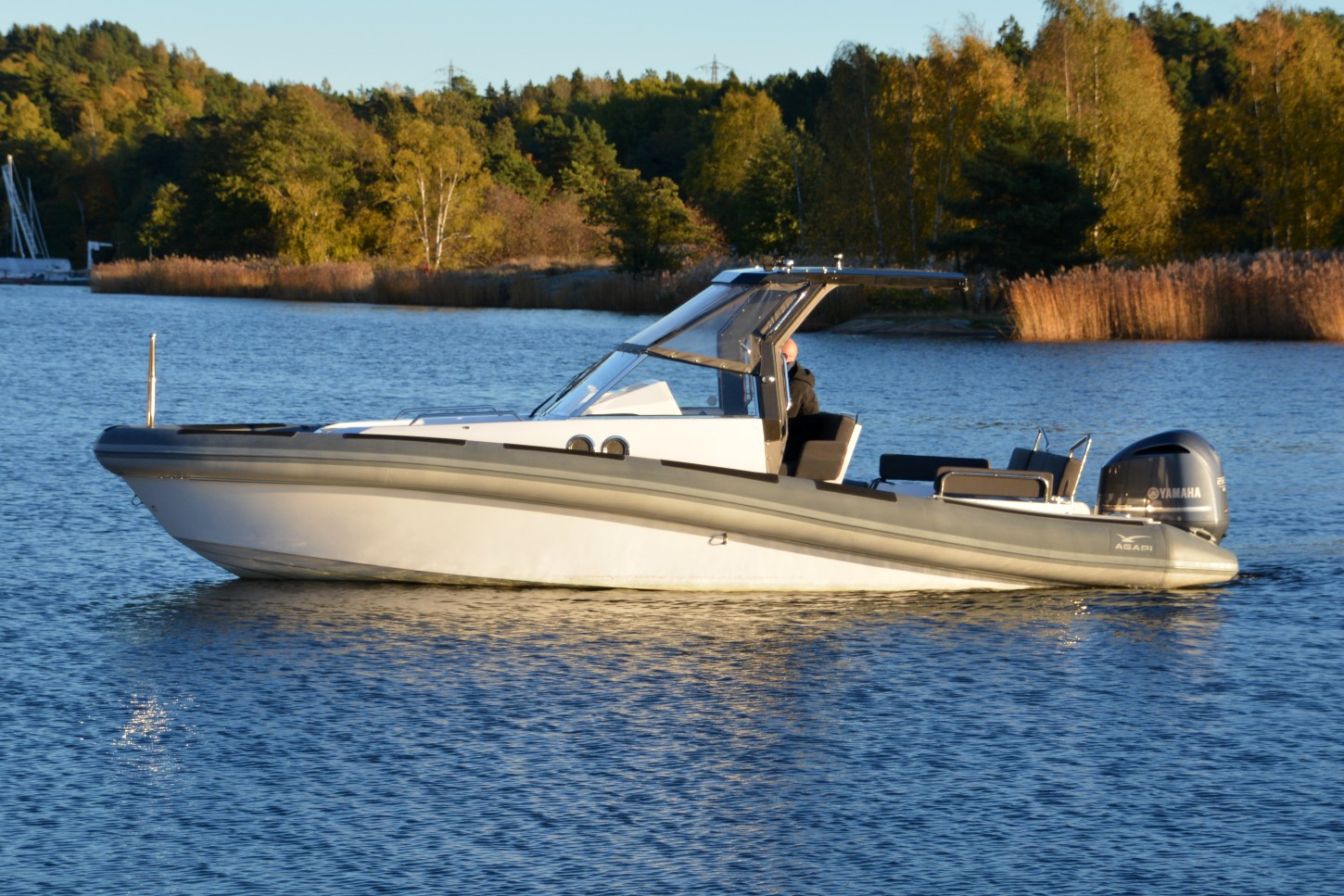 Agapi 750 | Seacastle