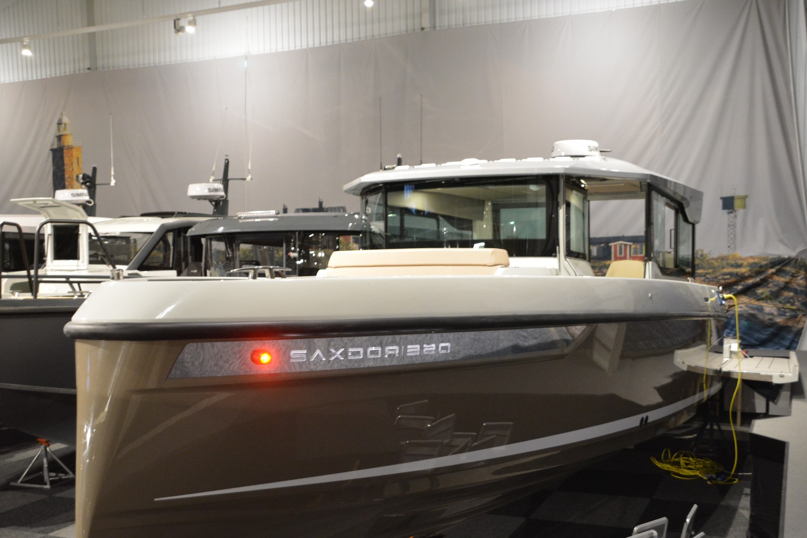 Saxdor 320 GTC | Seacastle