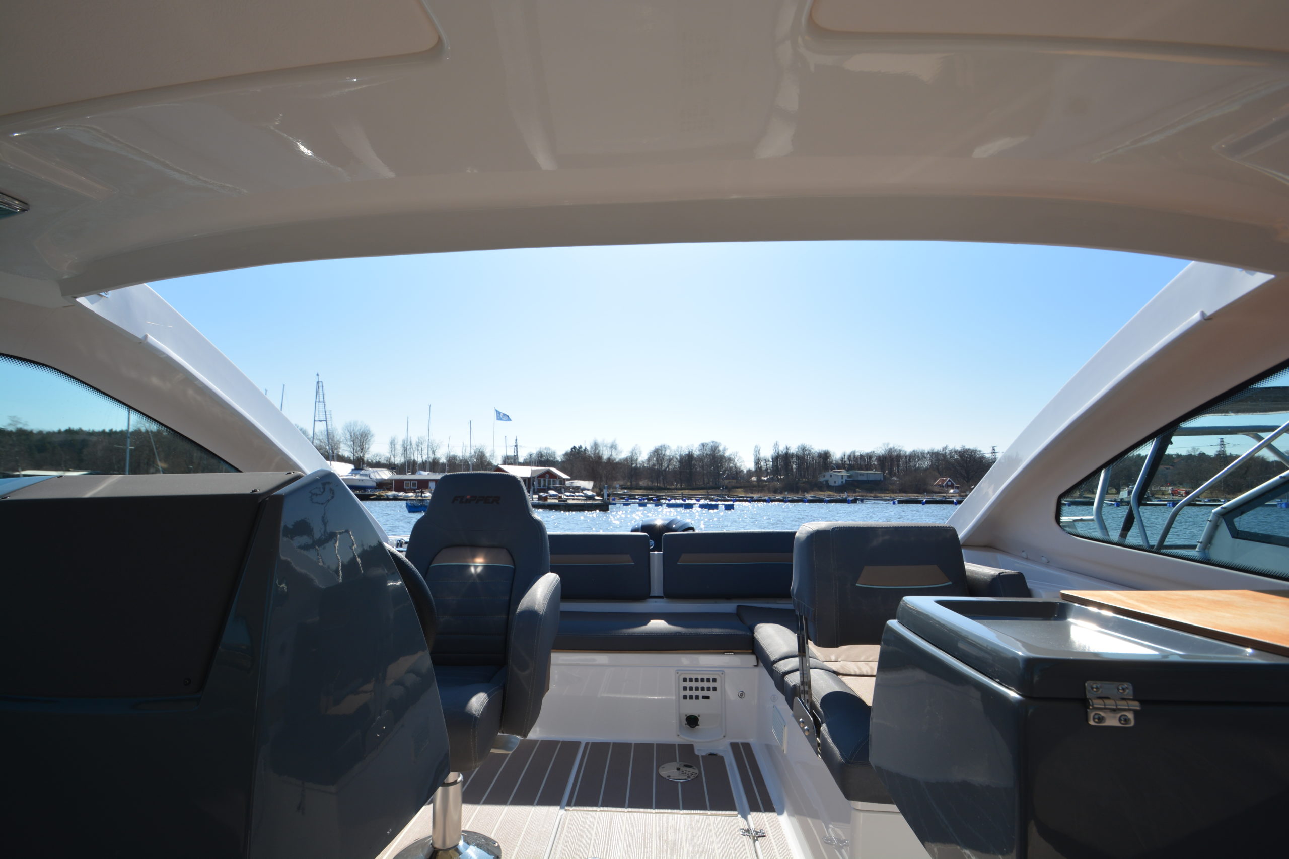 Flipper 640 ST | Seacastle