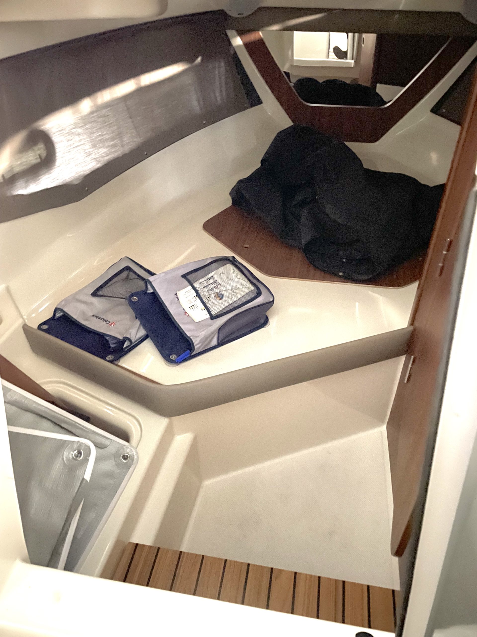 Uttern D70 ”Premium Edition” | Seacastle