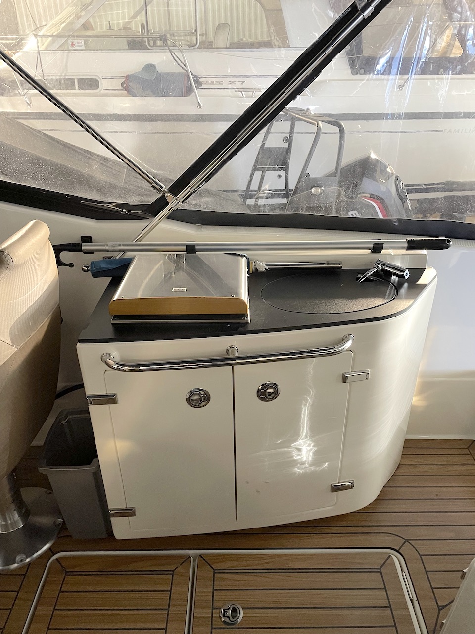 Uttern D70 ”Premium Edition” | Seacastle