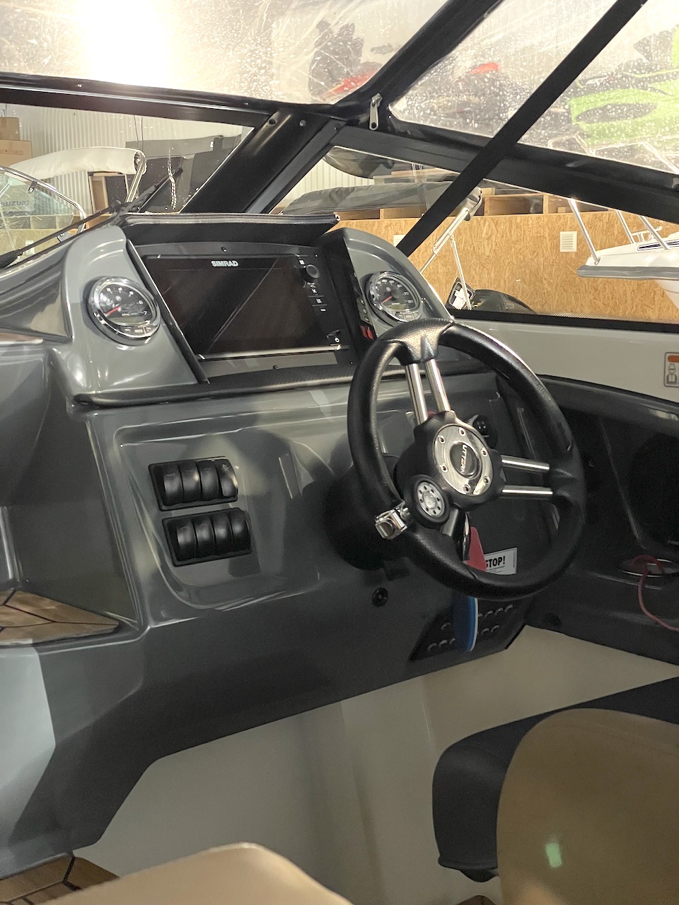 Uttern D70 ”Premium Edition” | Seacastle