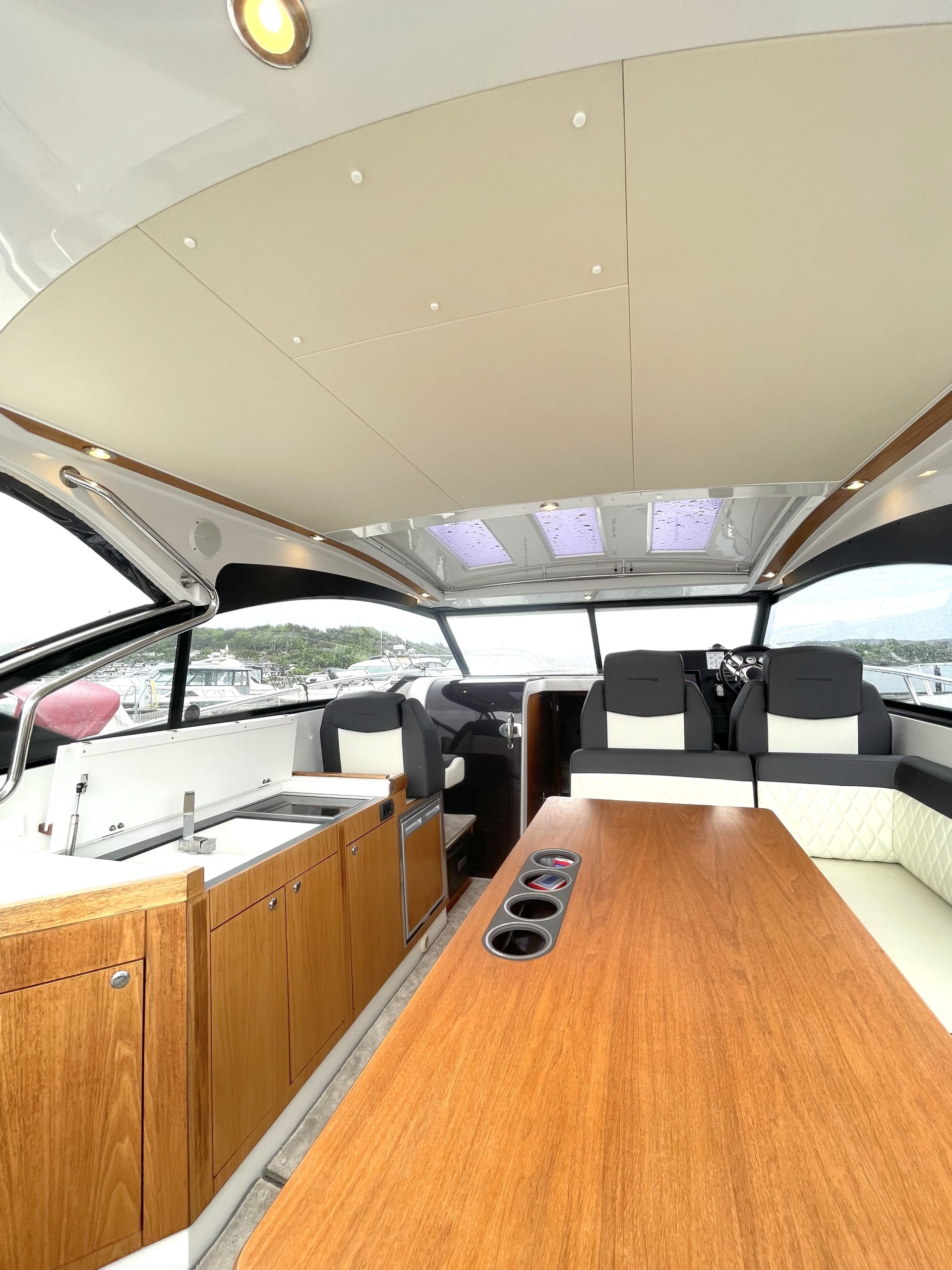 Grandezza 33 OC | Seacastle