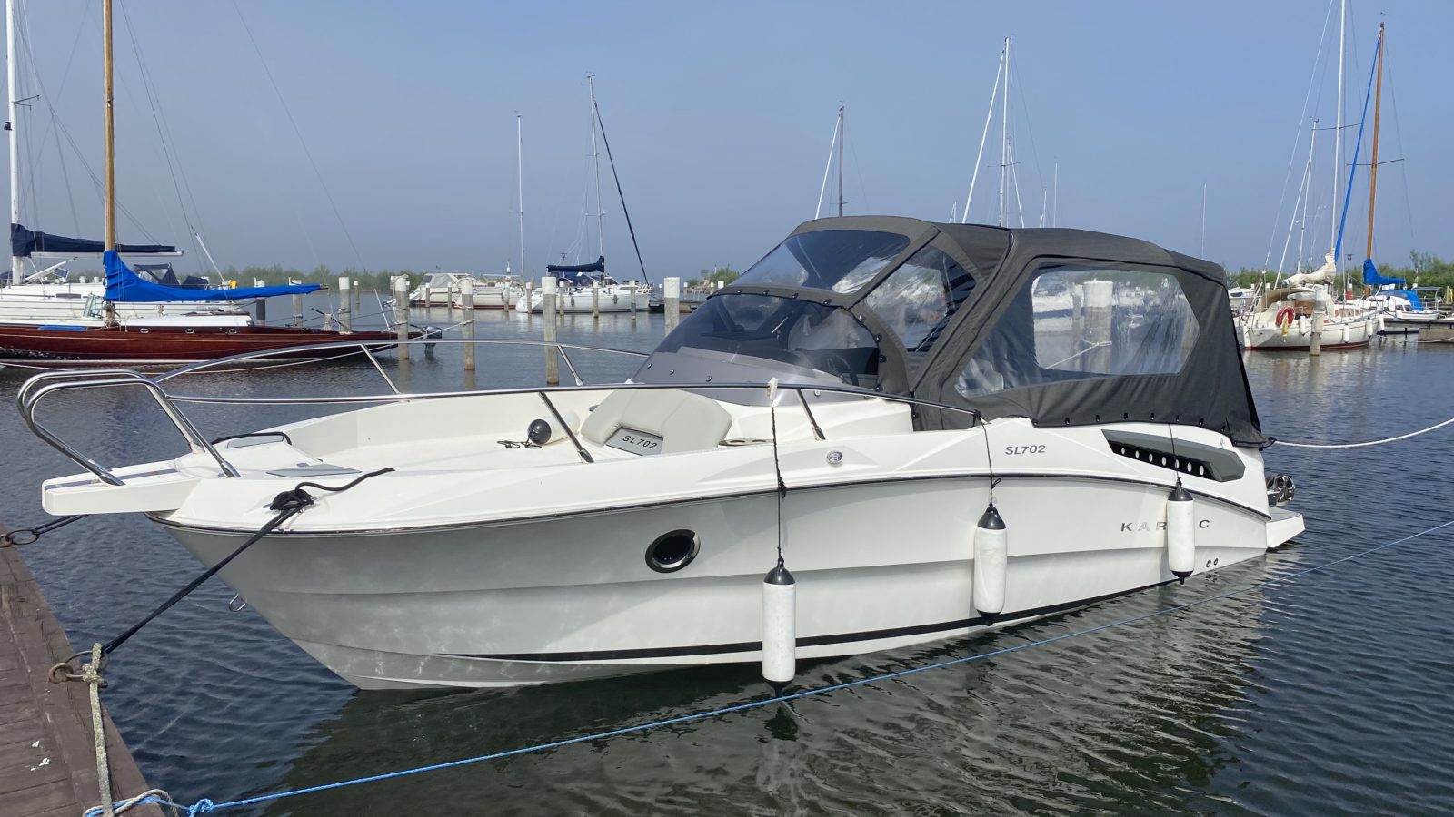 Karnic SL 702 WA | Seacastle