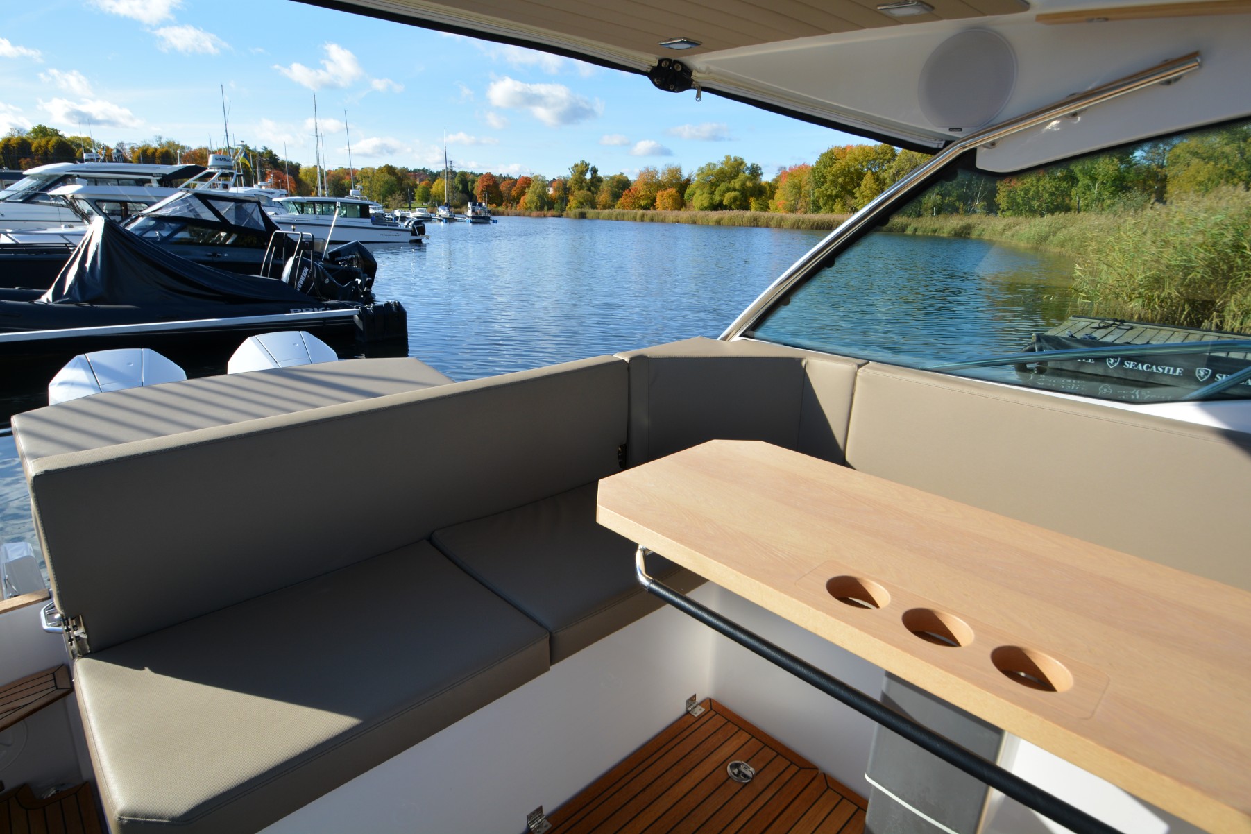 Flipper 900 ST | Seacastle
